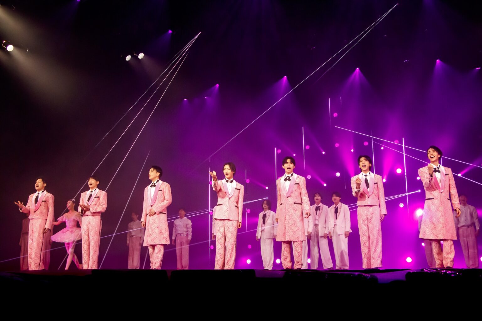 IMP.初主演舞台『IMPACT』上演中！「7人で一番前に立っている時に僕たちが主演だと実感する」 | ch FILES